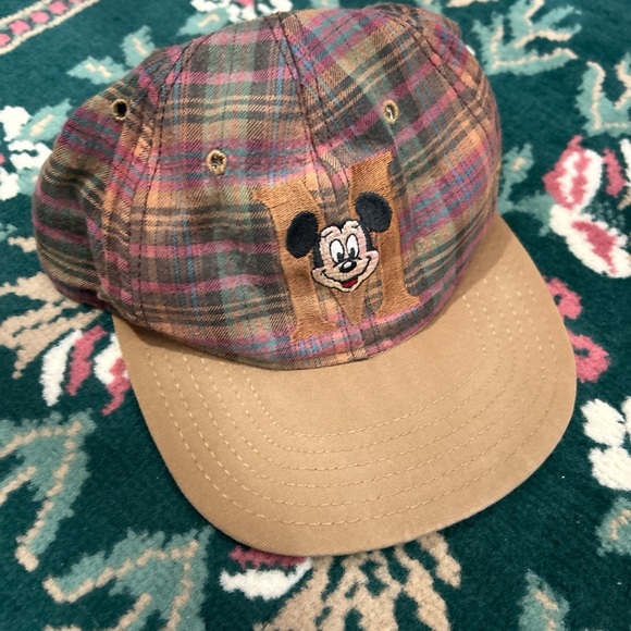 Disney | Accessories | Vintage Disney Mickey Mouse Snapback Hat | Poshmark